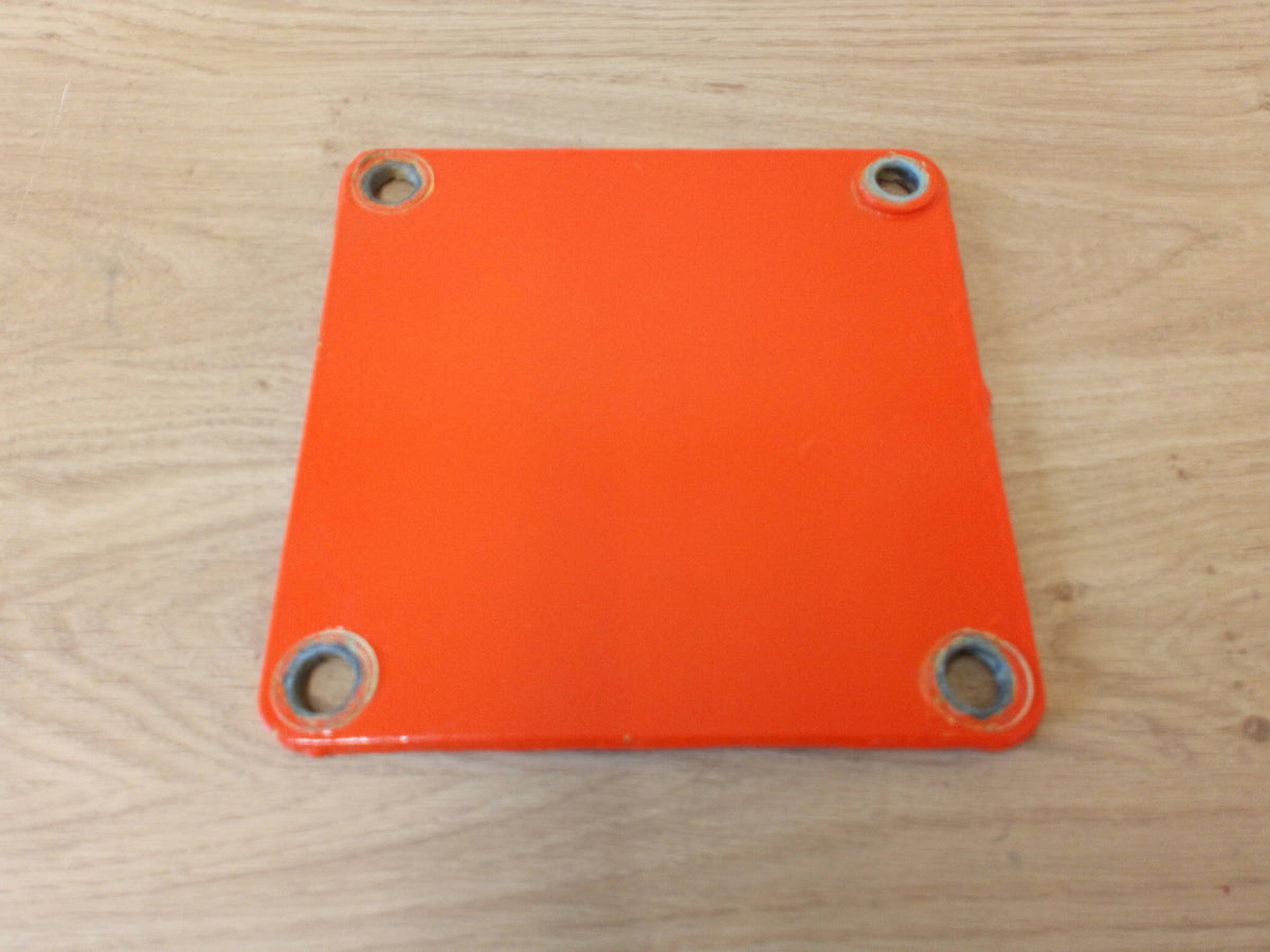 6" Blank Off Plate With Rubber Seal – GK Agri Parts