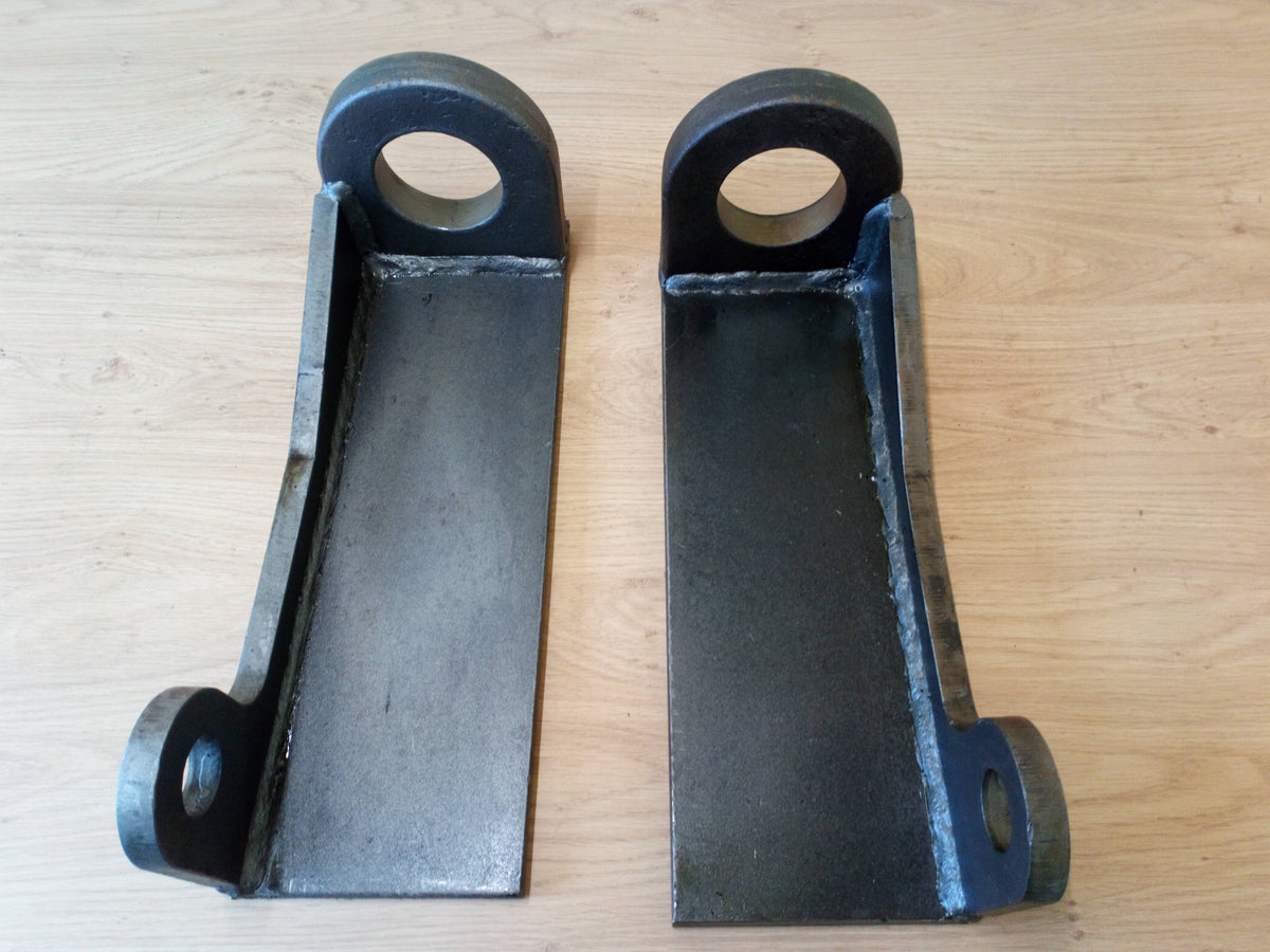 Pin and Cone Brackets (Matbro) – GK Agri Parts